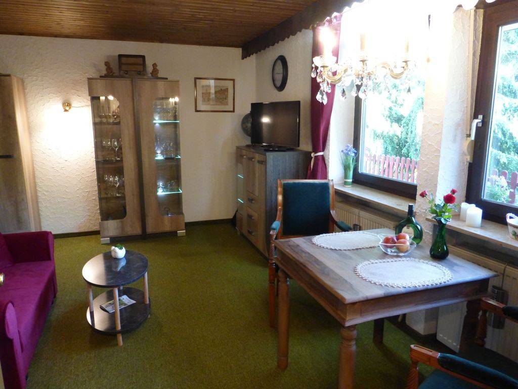 50 M² Ferienwohnung ∙ 1 Schlafzimmer ∙ 2 Gäste - Miltenberg