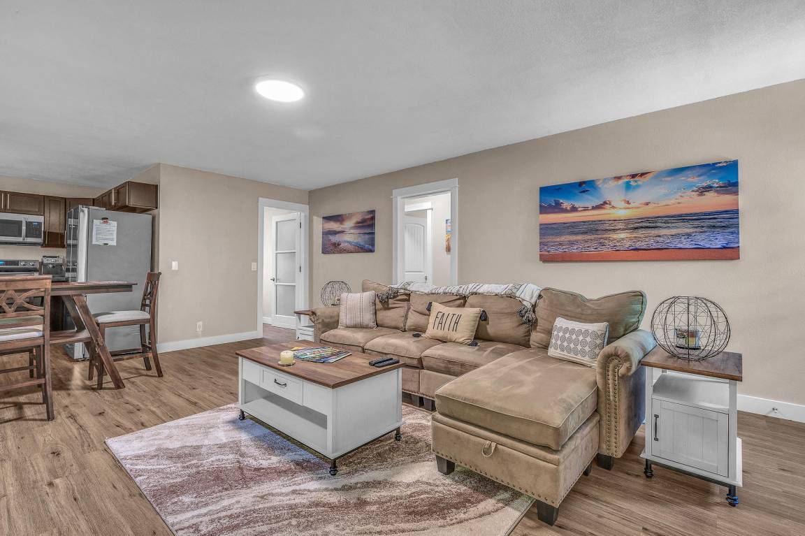 78 M² House ∙ 2 Bedrooms ∙ 4 Guests - Holly Beach, OR
