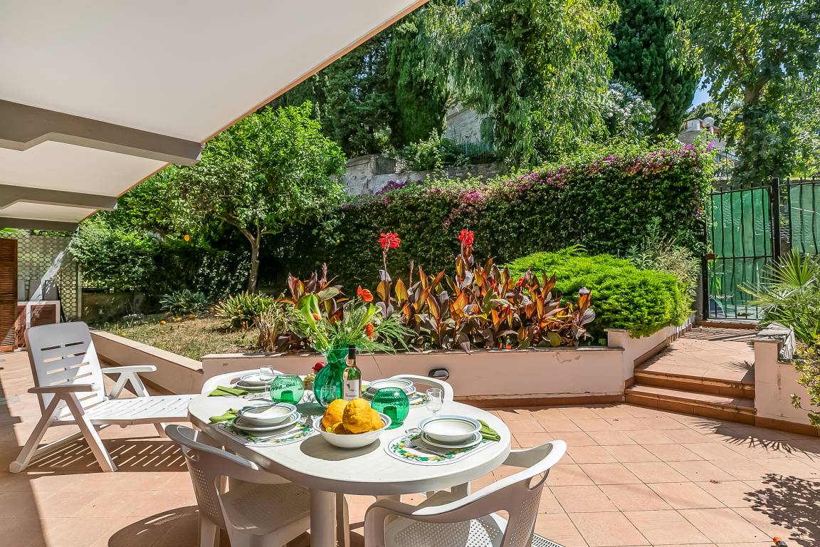 60 M² Appartamento Vacanza ∙ 1 Camera Da Letto ∙ 4 Ospiti - Vallecrosia