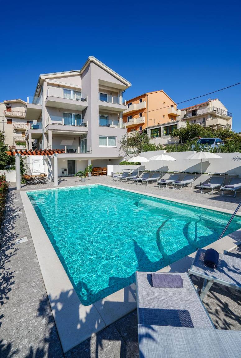 46 M² Apartment ∙ 1 Bedroom ∙ 4 Guests - Podstrana