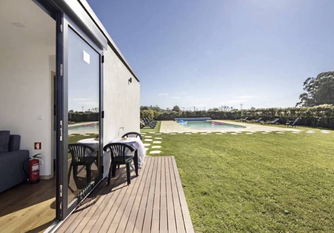 150 M² House ∙ 6 Bedrooms ∙ 19 Guests - Apúlia