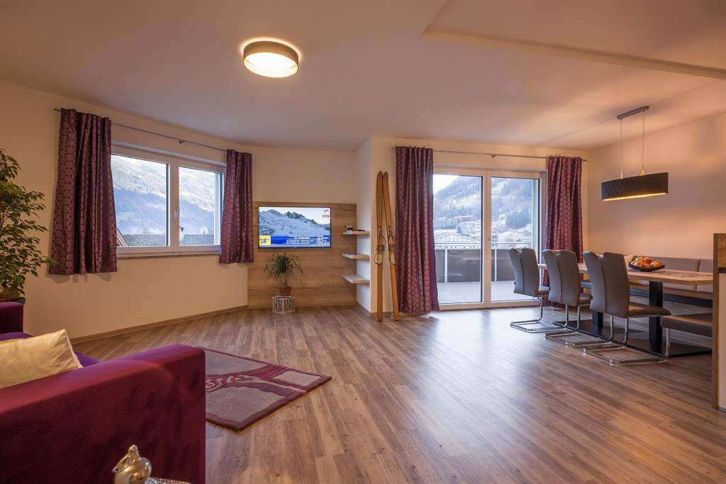 96 M² Appartement ∙ 2 Slaapkamers ∙ 6 Gasten - Zillertal