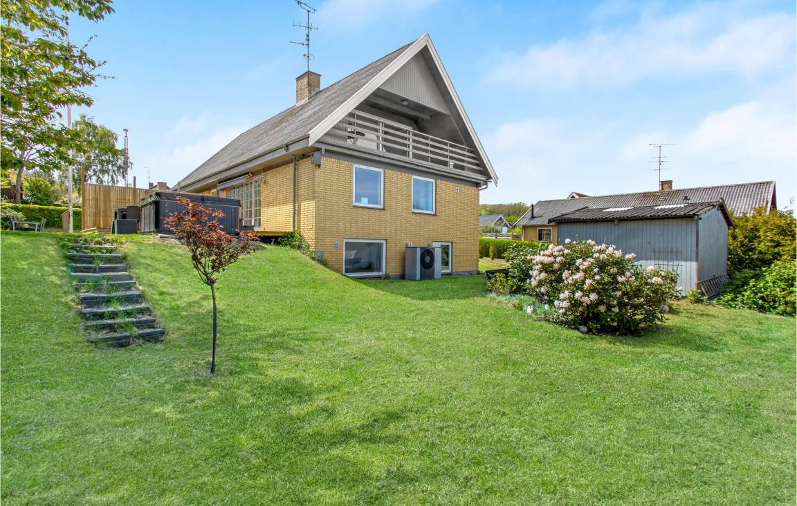 210 M² Ferienhaus ∙ 5 Schlafzimmer ∙ 12 Gäste - Bornholm