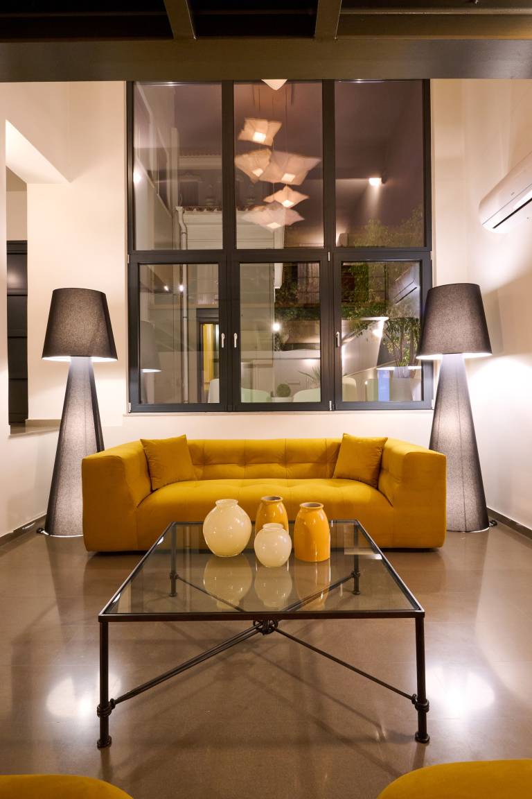 334 M² Villa ∙ 4 Bedrooms ∙ 10 Guests - Atina