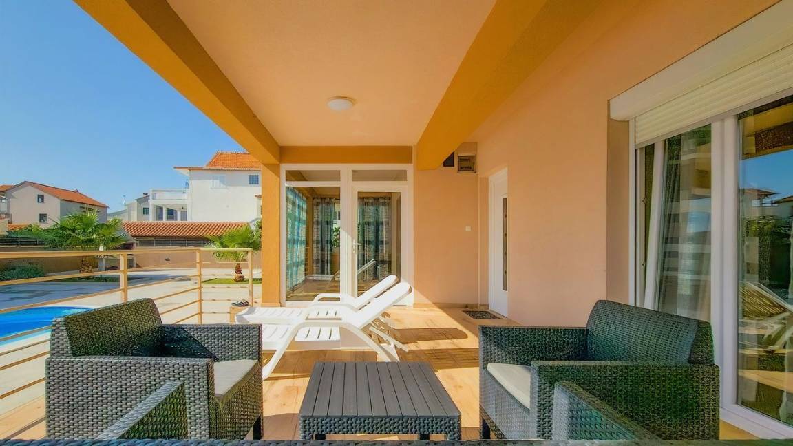 66 M² Apartment ∙ 2 Bedrooms ∙ 4 Guests - Bibinje