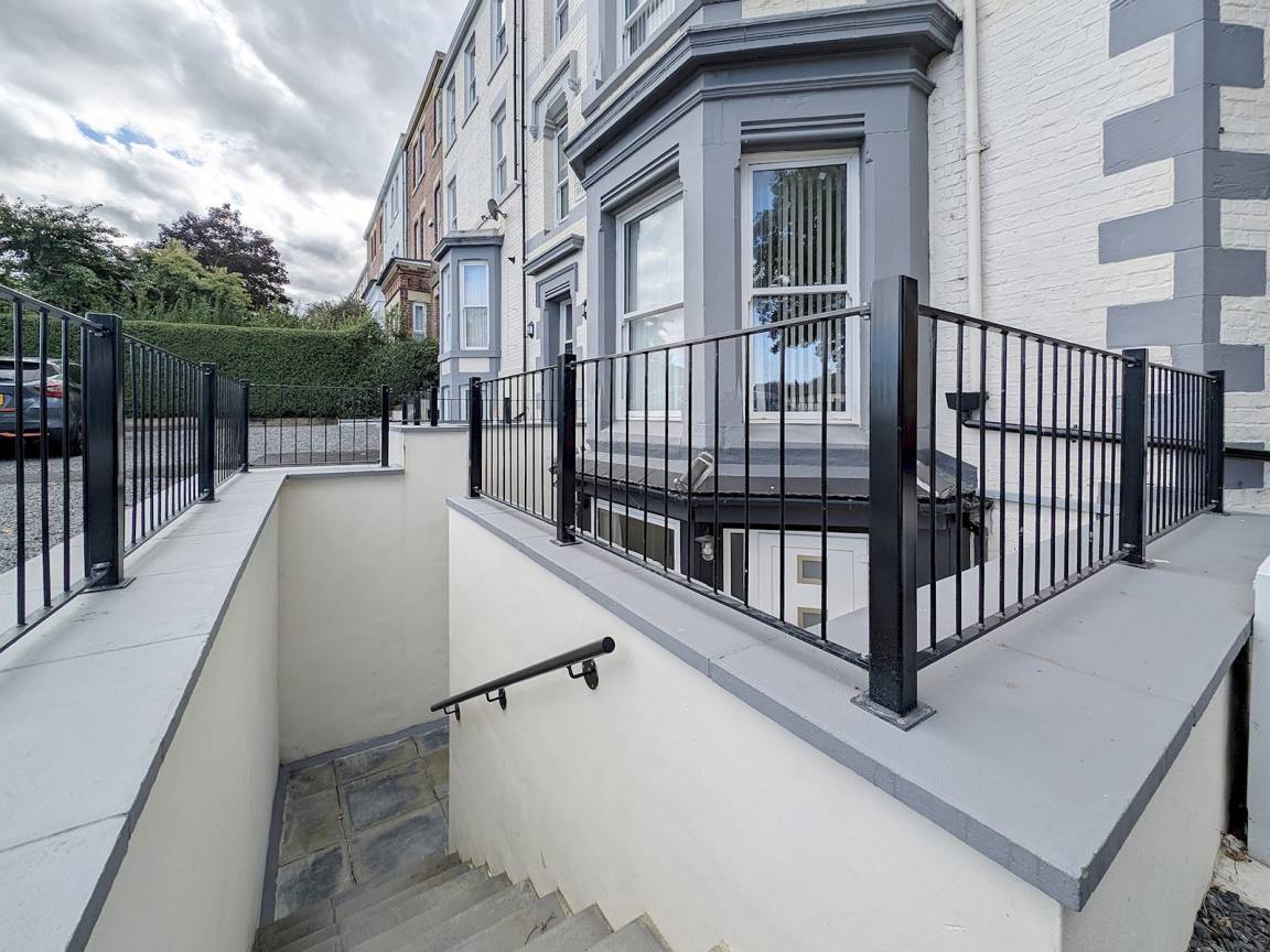 93 M² Apartment ∙ 2 Bedrooms ∙ 5 Guests - Haymarket - Newcastle