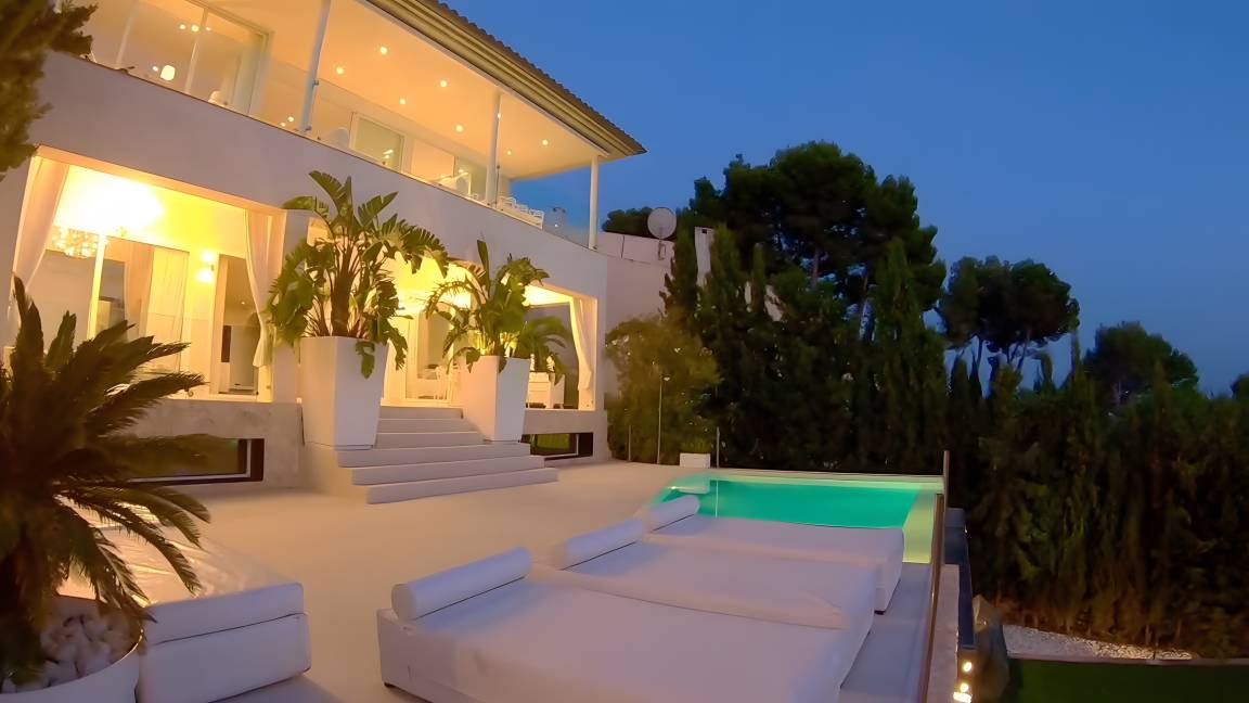 400 M² Vivenda ∙ 5 Quartos ∙ 8 Hóspedes - Magaluf