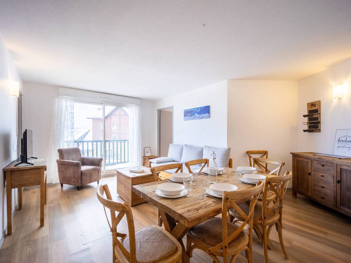 51 M² Appartement ∙ 2 Chambres ∙ 8 Personnes - Pyrénées