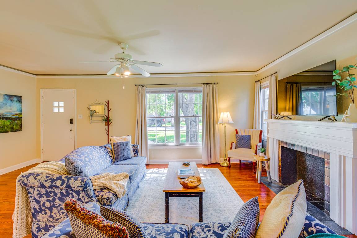 95 M² House ∙ 2 Bedrooms ∙ 5 Guests - Corpus Christi, TX
