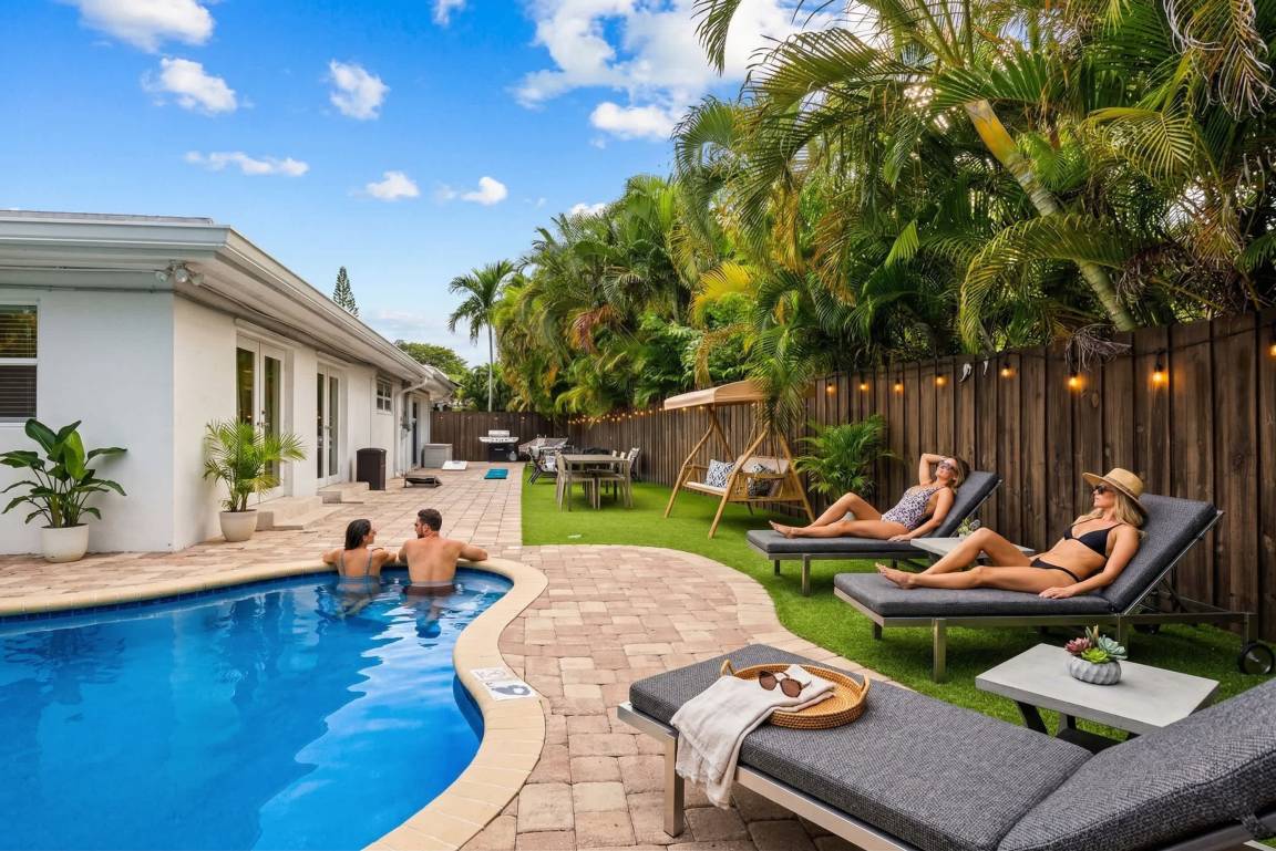 Ferienwohnung ∙ 6 Schlafzimmer ∙ 18 Gäste - Fort Lauderdale, FL