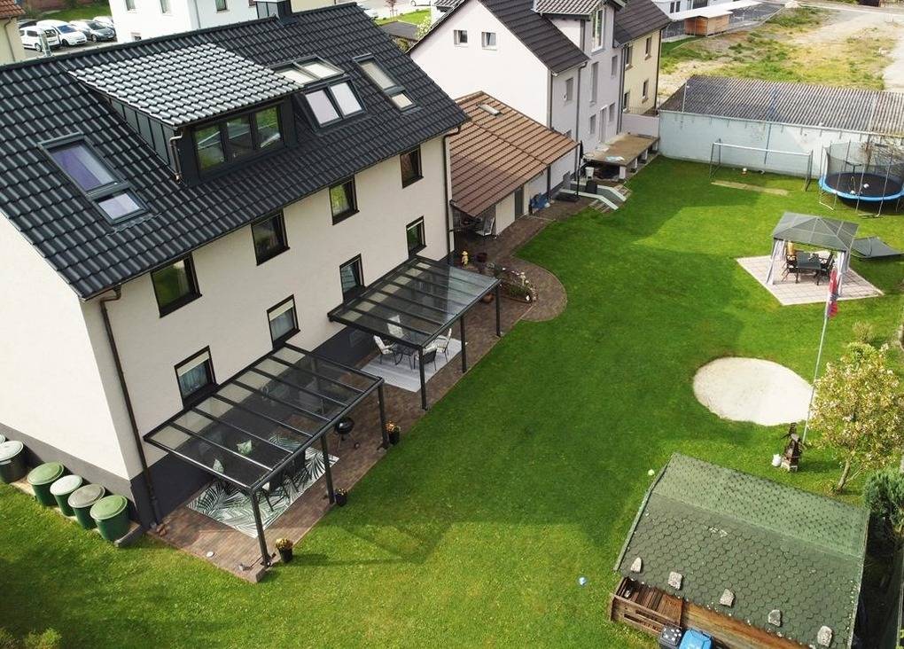 75 M² Ferienwohnung ∙ 2 Schlafzimmer ∙ 4 Gäste - Kreuzwertheim