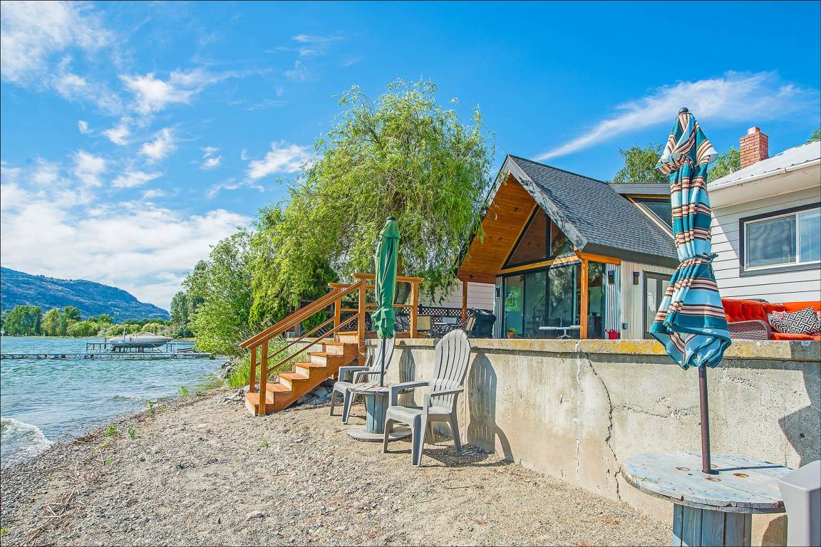 House ∙ 1 Bedroom ∙ 3 Guests - Osoyoos