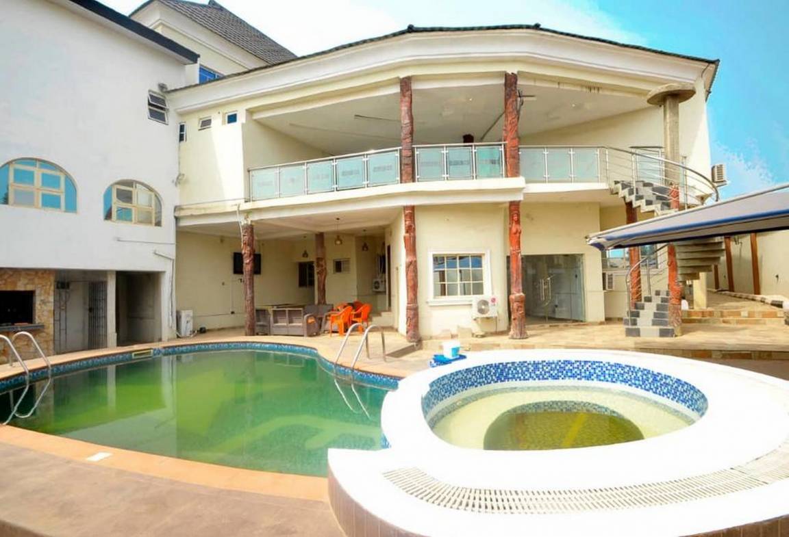 40 M² Private Room ∙ 1 Bedroom ∙ 2 Guests - Ibadan