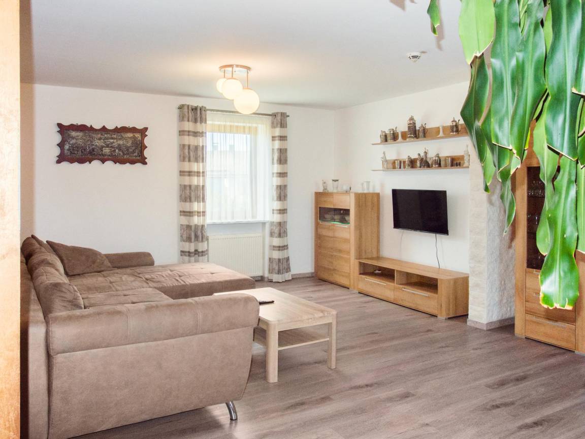 75 M² Ferienwohnung ∙ 2 Schlafzimmer ∙ 4 Gäste - Waldmünchen