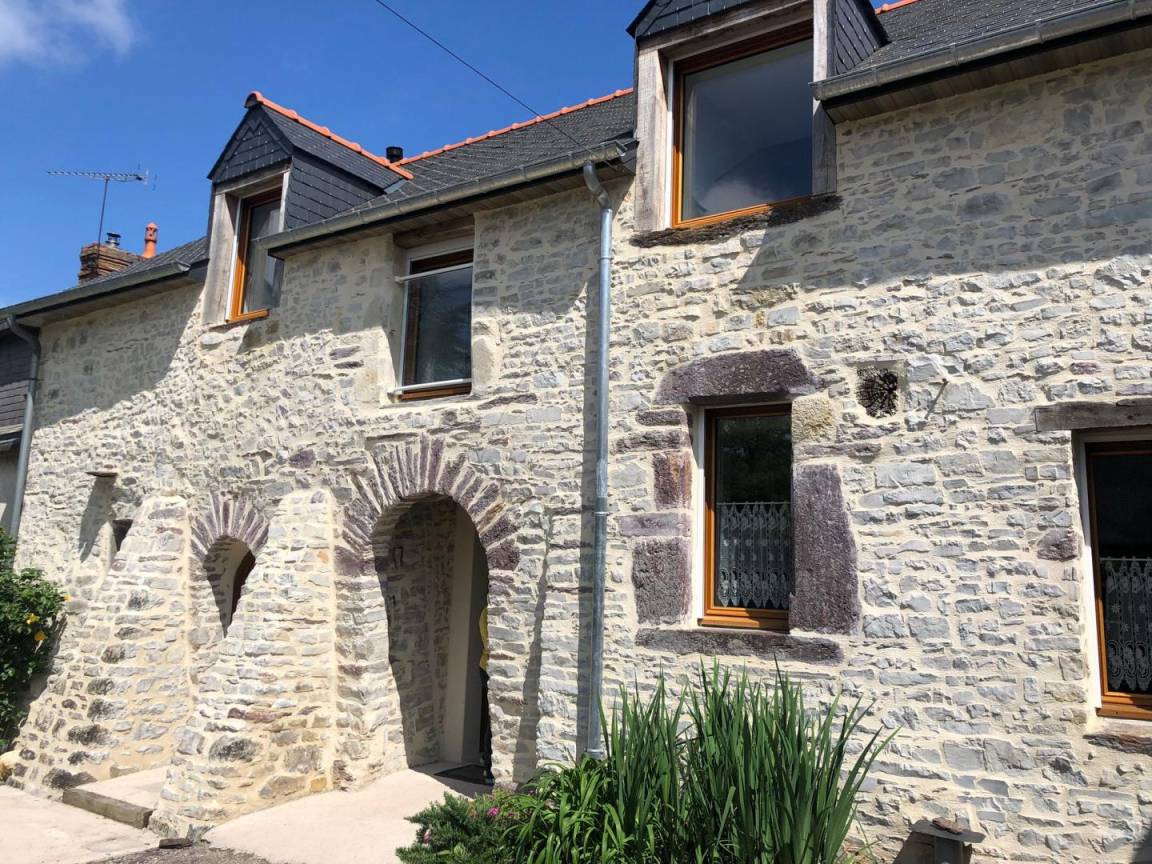 106 M² Gîte ∙ 4 Chambres ∙ 8 Personnes - Guichen