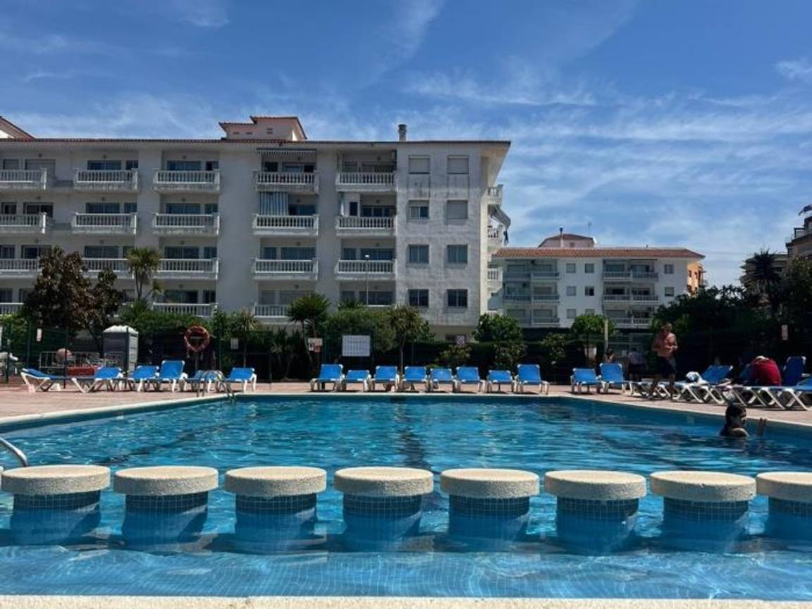 52 M² Apartment ∙ 2 Bedrooms ∙ 6 Guests - Blanes