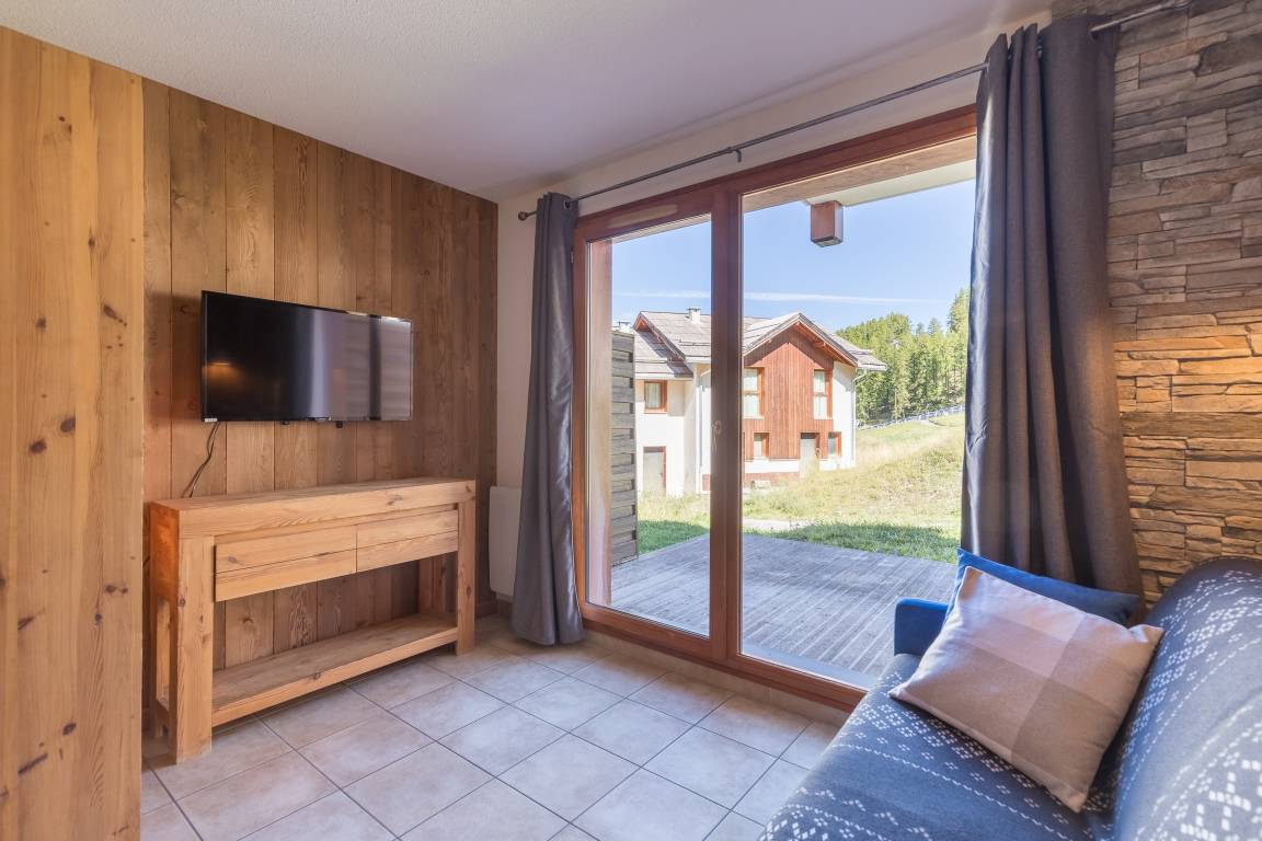40 M² Huoneisto ∙ 2 Makuuhuonetta ∙ 5 Vierasta - Embrun