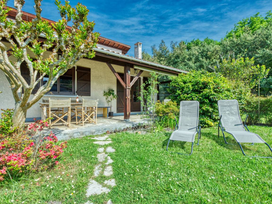 125 M² Maison De Vacances ∙ 1 Chambre ∙ 8 Personnes - Biganos