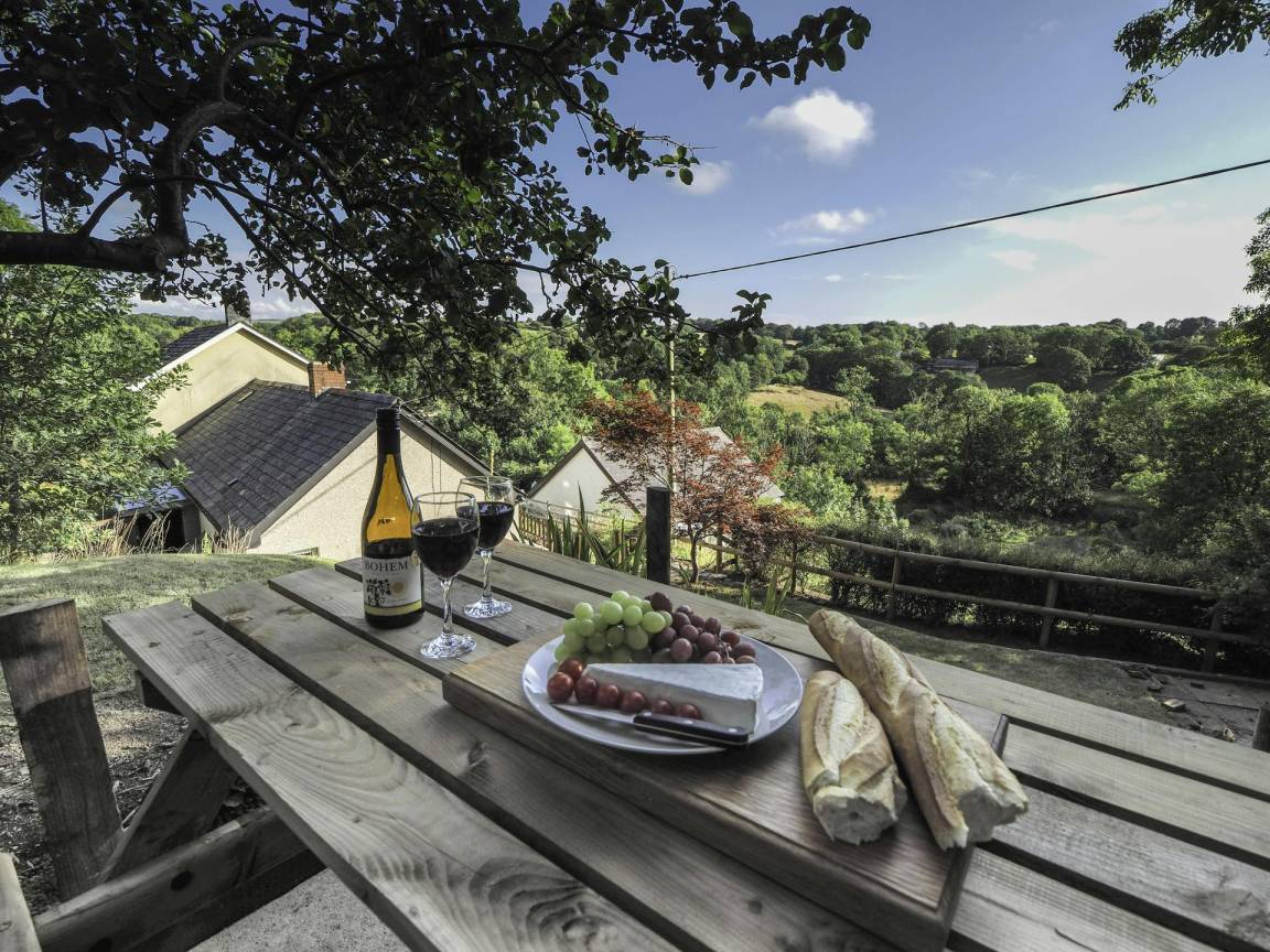 74 M² Cottage ∙ 1 Bedroom ∙ 2 Guests - New Quay