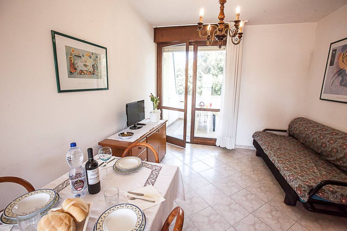 55 M² Ferienwohnung ∙ 3 Schlafzimmer ∙ 5 Gäste - Rosolina Mare