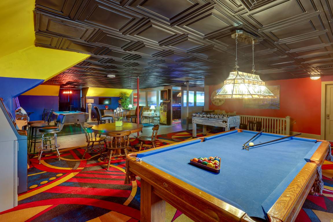 130 M² House ∙ 3 Bedrooms ∙ 6 Guests - Palmdale, PA