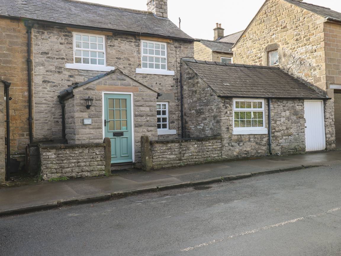 Cottage ∙ 2 Bedrooms ∙ 4 Guests - Bakewell