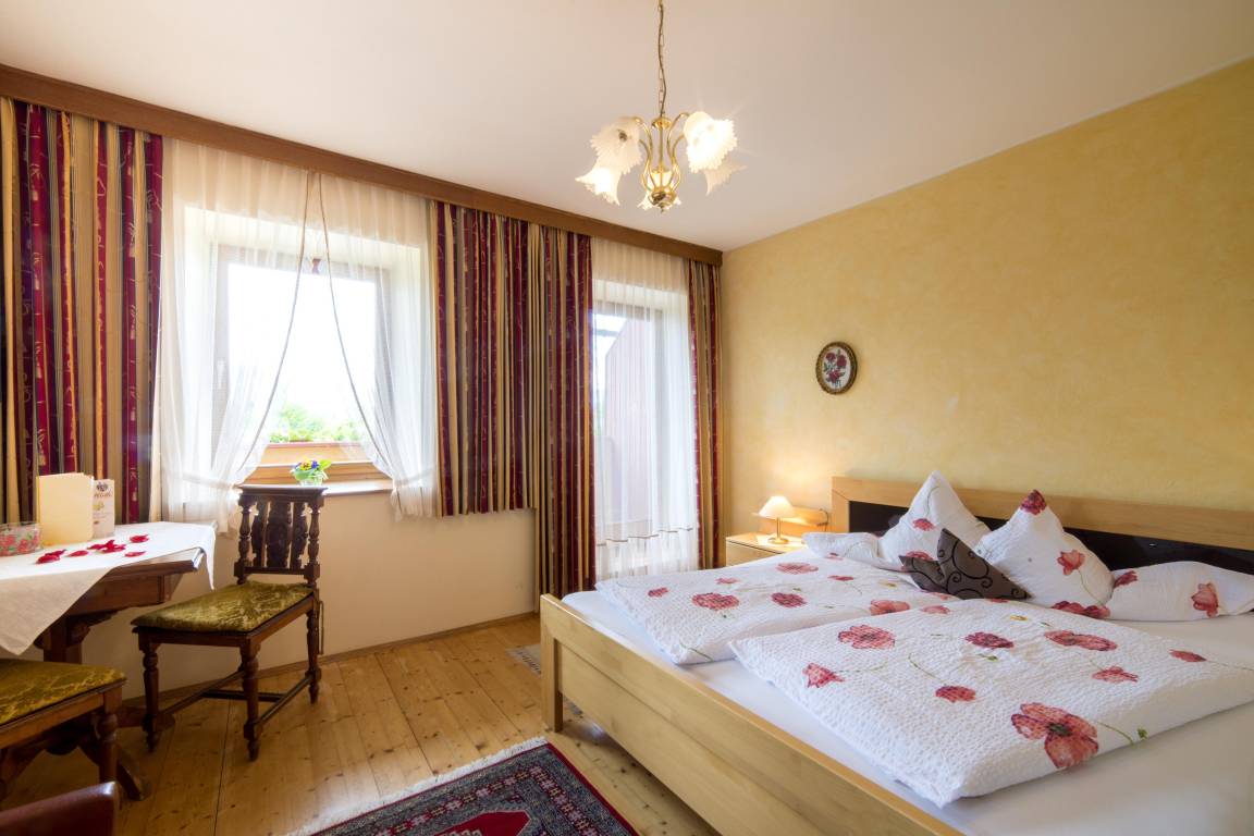 28 M² Hotel ∙ 1 Bedroom ∙ 3 Guests - Spittal an der Drau