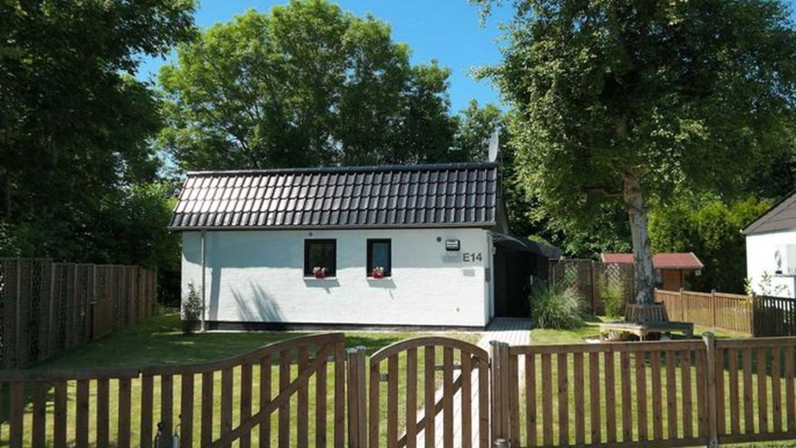 55 M² Ferienhaus ∙ 2 Schlafzimmer ∙ 4 Gäste - Butjadingen