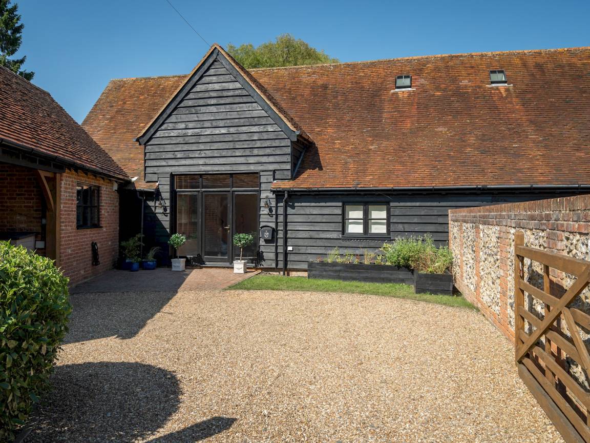 111 M² House ∙ 3 Bedrooms ∙ 6 Guests - Adams Park Stadium