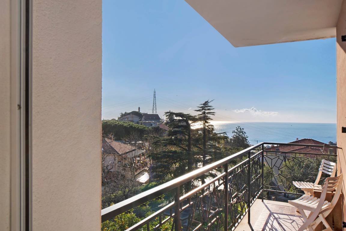 150 M² Villa ∙ 4 Habitaciones ∙ 7 Huéspedes - San Remo