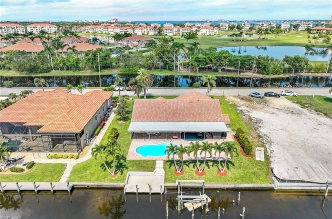 2700 M² Ferienhaus ∙ 3 Schlafzimmer ∙ 8 Gäste - Fort Myers Beach, FL