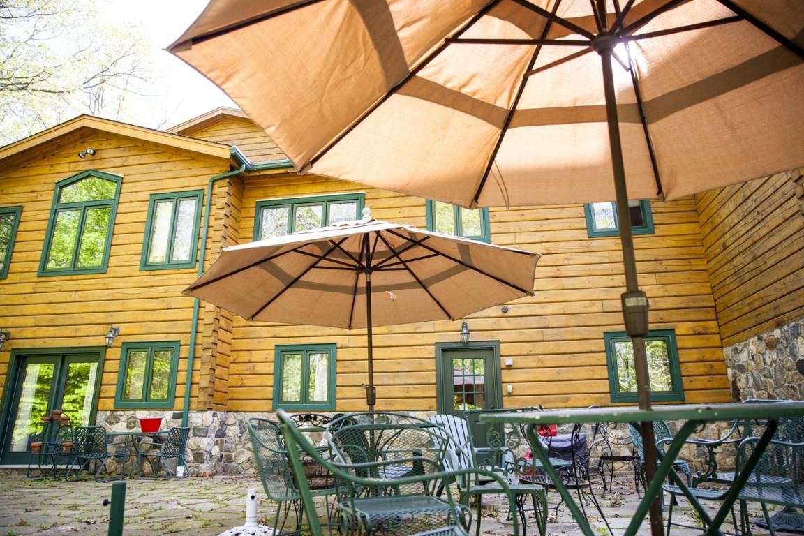 Lodge ∙ 1 Bedroom ∙ 3 Guests - Bedford, NY