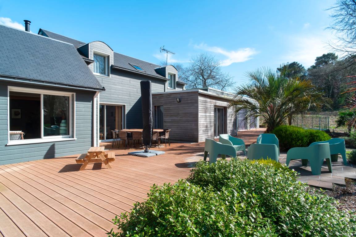 250 M² Maison De Vacances ∙ 5 Chambres ∙ 12 Personnes - Arzano