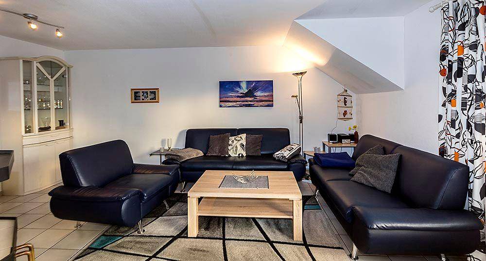 105 M² Apartment ∙ 3 Bedrooms ∙ 5 Guests - Fehmarn