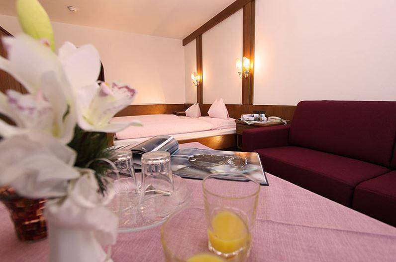 30 M² Hotel ∙ 1 Bedroom ∙ 4 Guests - Obergurgl