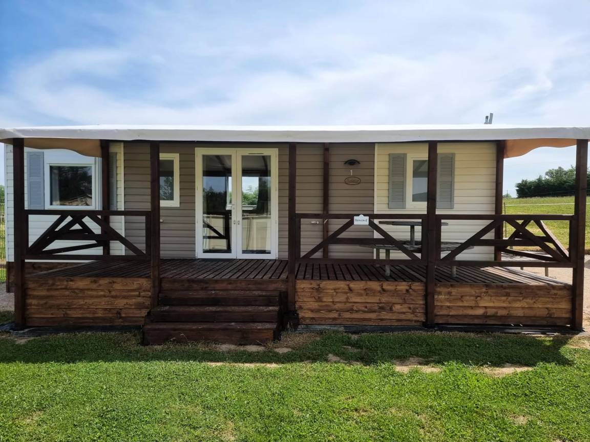 35 M² Mobil-home ∙ 3 Chambres ∙ 6 Personnes - Ain