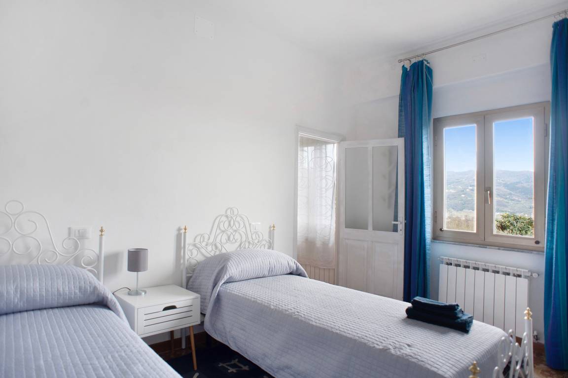 75 M² House ∙ 2 Bedrooms ∙ 5 Guests - La Spezia
