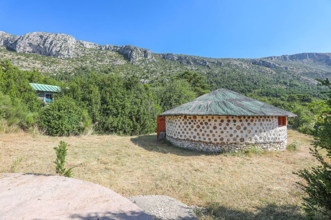 27 M² Camping-unterkunft ∙ 1 Schlafzimmer ∙ 4 Gäste - Var