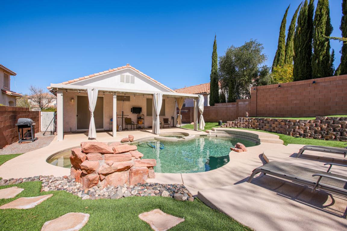 115 M² House ∙ 3 Bedrooms ∙ 6 Guests - Henderson, NV