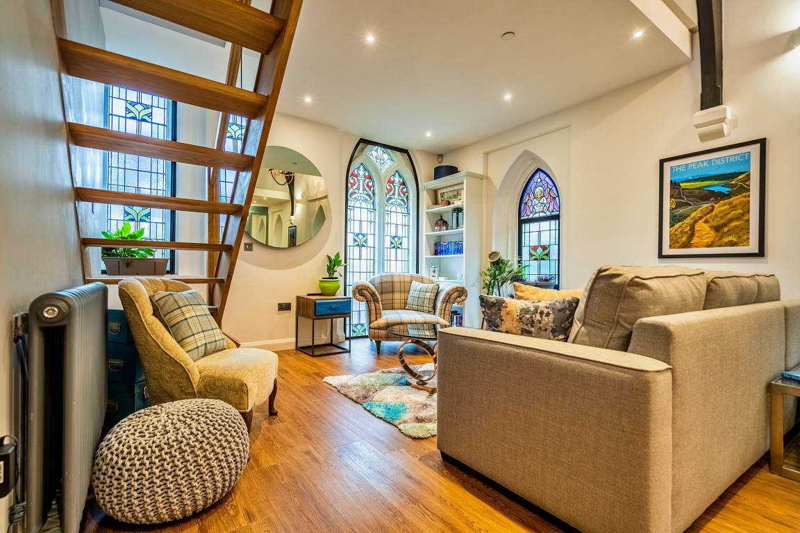 70 M² House ∙ 2 Bedrooms ∙ 4 Guests - Matlock