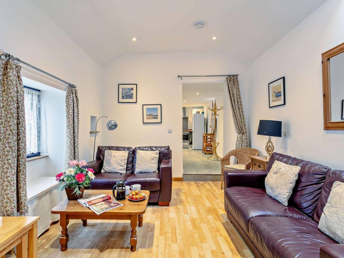 Cottage ∙ 2 Bedrooms ∙ 4 Guests - Barnstaple