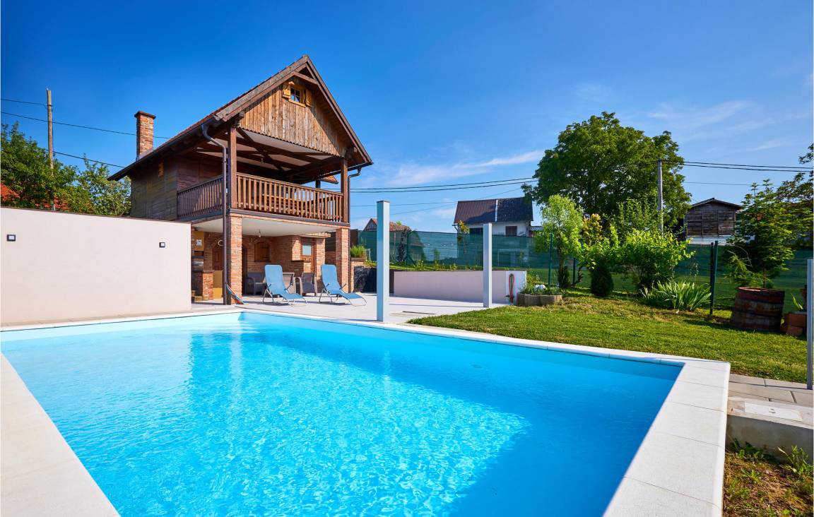 64 M² Ferienhaus ∙ 2 Schlafzimmer ∙ 4 Gäste - Ivanić-Grad