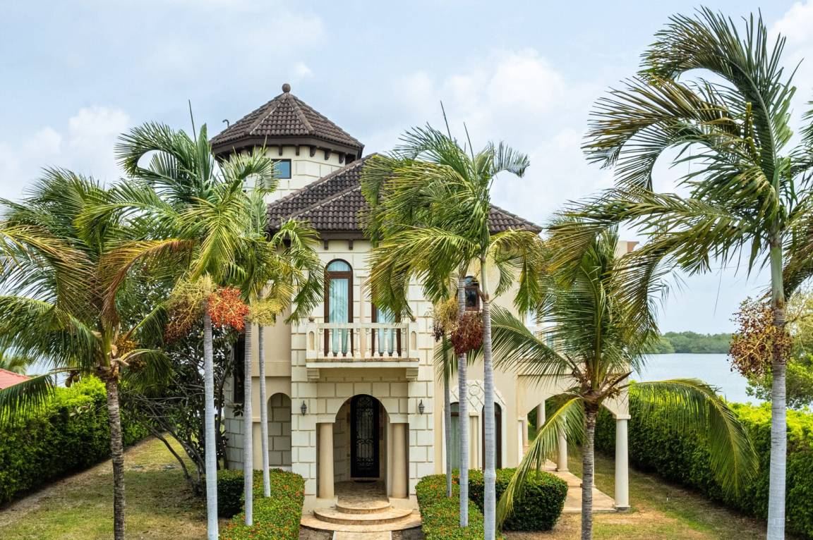 279 M² Maison De Vacances ∙ 3 Chambres ∙ 6 Personnes - Placencia