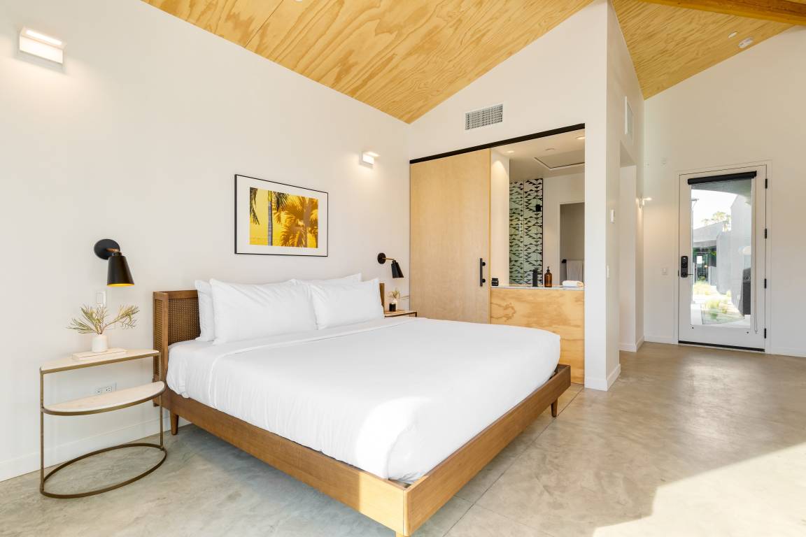 83 M² Hotel ∙ 1 Sypialnia ∙ 2 Gości - Palm Springs