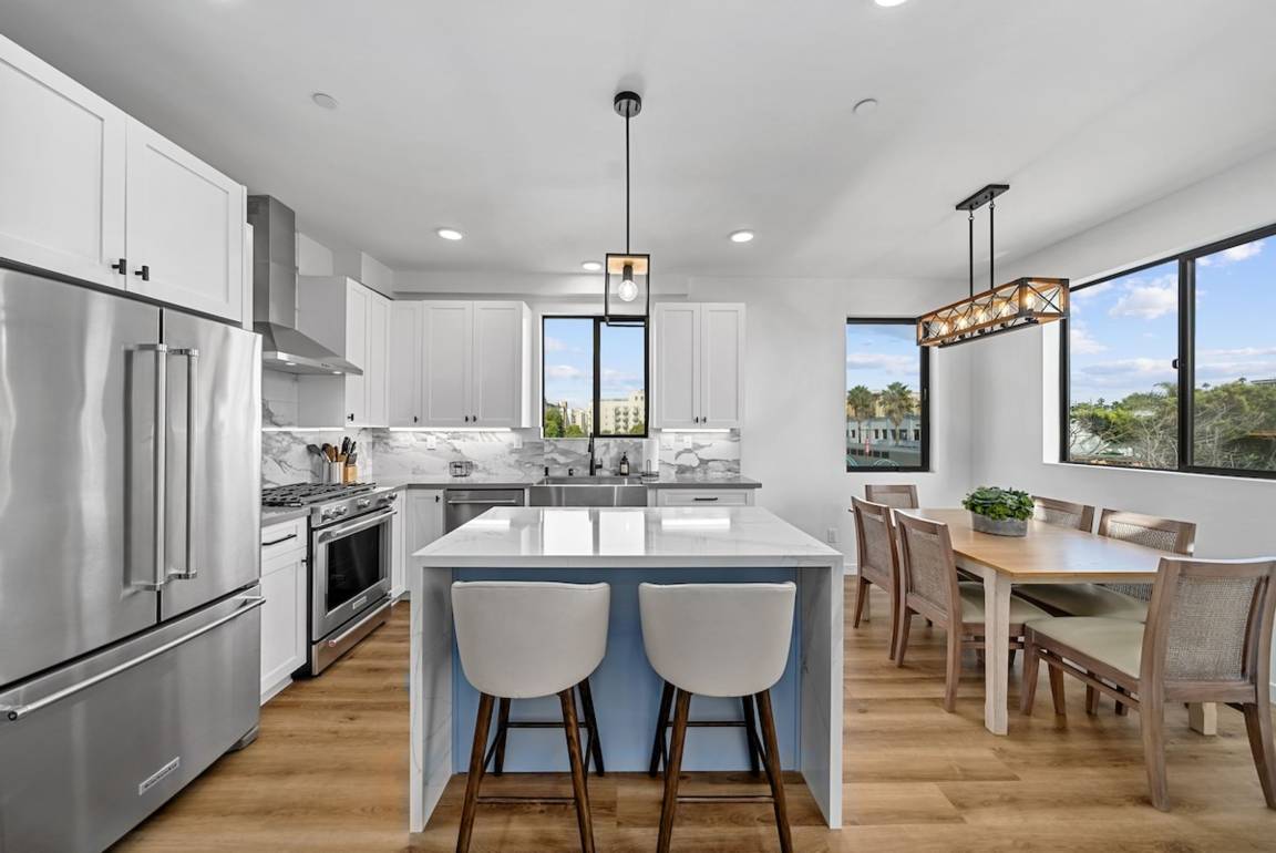 House ∙ 3 Bedrooms ∙ 6 Guests - Oceanside, Californie