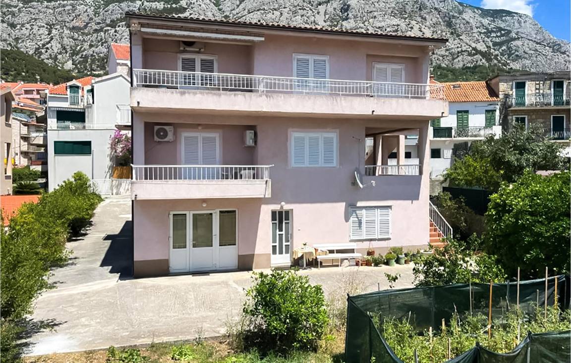 120 M² Appartement ∙ 3 Chambres ∙ 6 Personnes - Brela