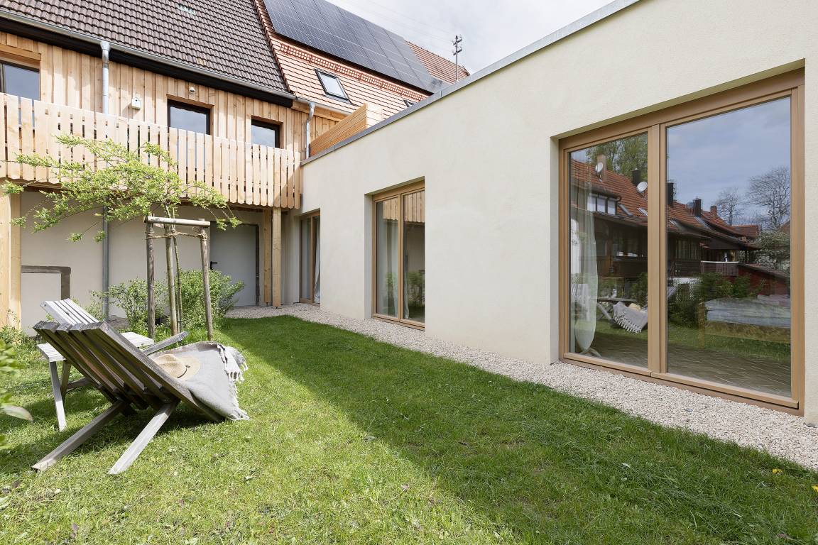 125 M² Ferienwohnung ∙ 2 Schlafzimmer ∙ 5 Gäste - Oberndorf am Neckar