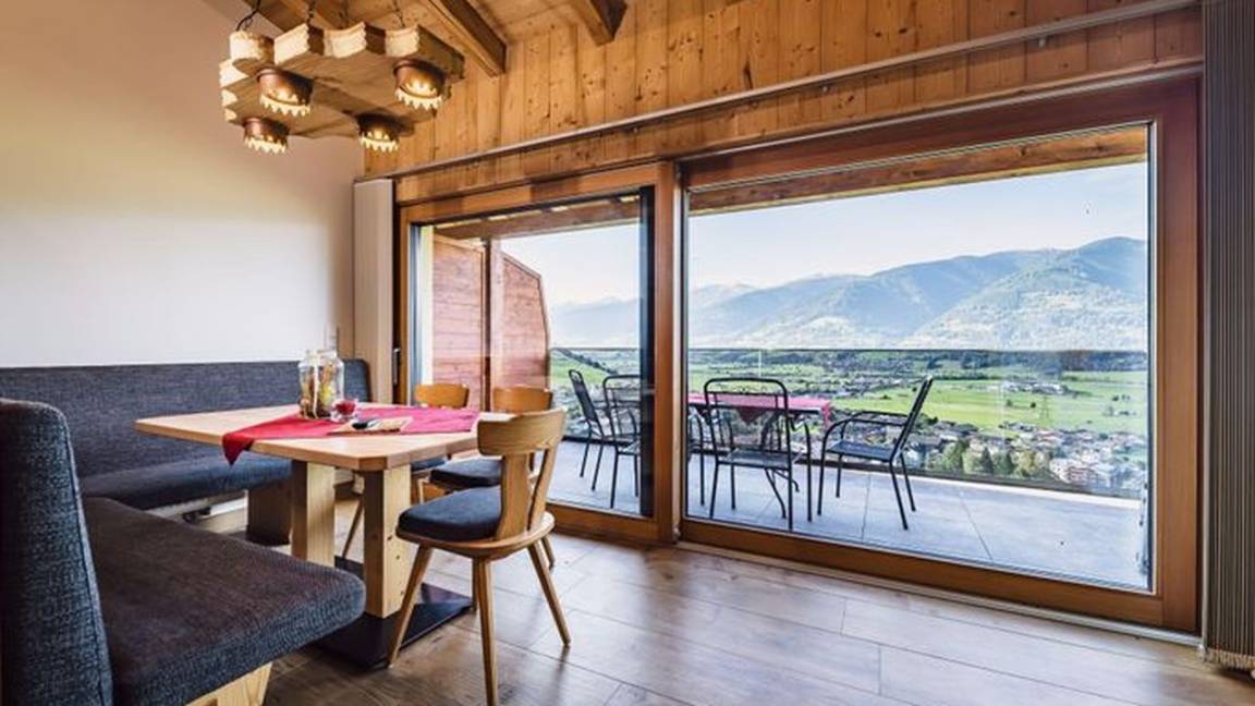 90 M² Apartment ∙ 2 Bedrooms ∙ 6 Guests - Kaprun