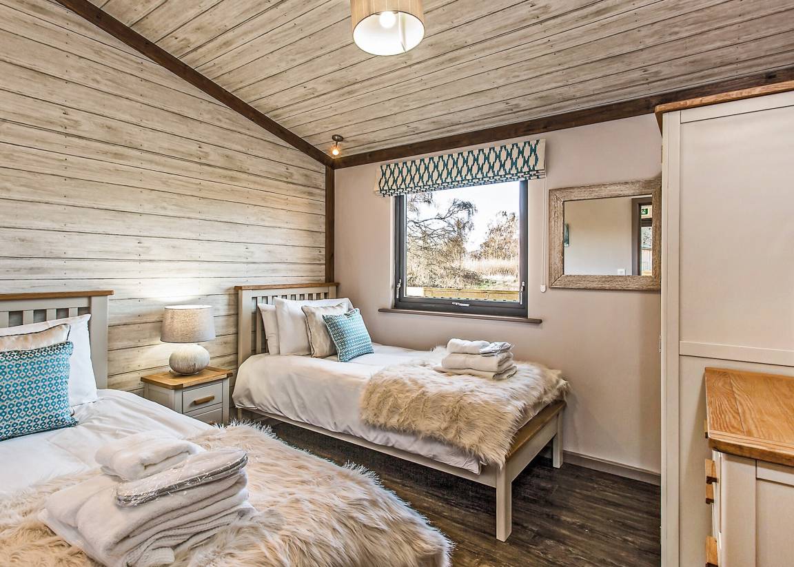 Chalet ∙ 2 Bedrooms ∙ 4 Guests - Sherwood Forest