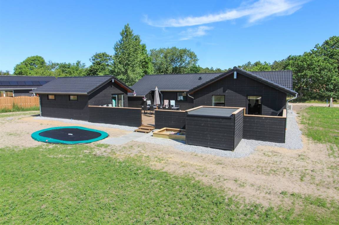 150 M² Ferienhaus ∙ 5 Schlafzimmer ∙ 10 Gäste - Rømø